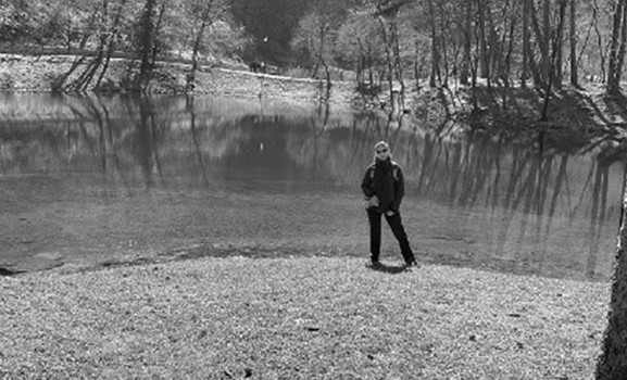 커뮤니티 소개: Laura Z. – 라이온브리지